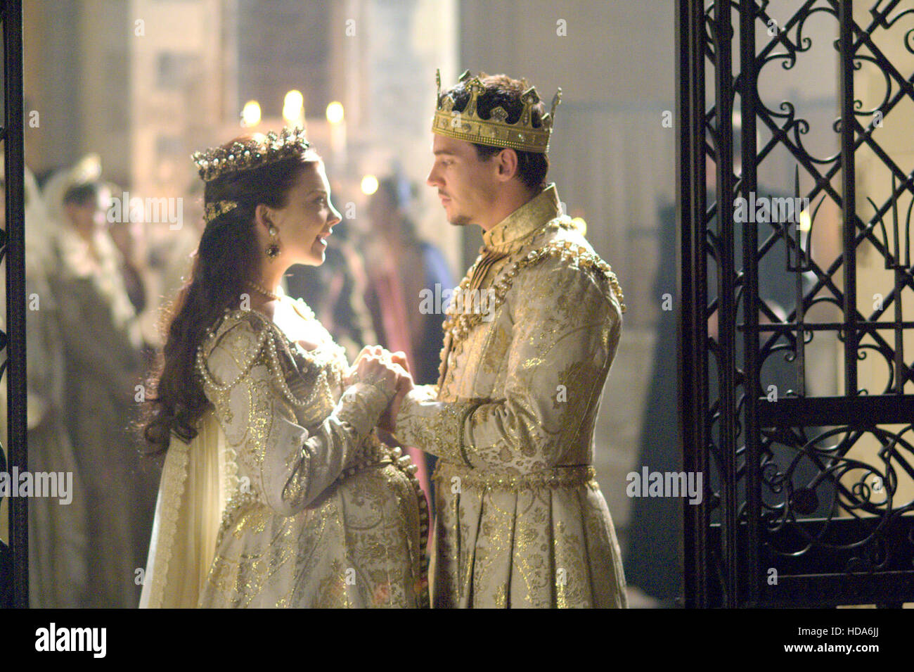 THE TUDORS, (from left) Natalie Dormer, Jonathan Rhys Meyers as Henry ...