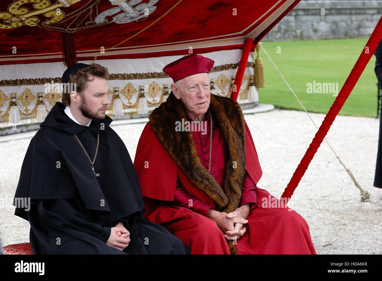 THE TUDORS, (from left): Mark Hildreth, Max Von Sydow, (Season 3, ep ...