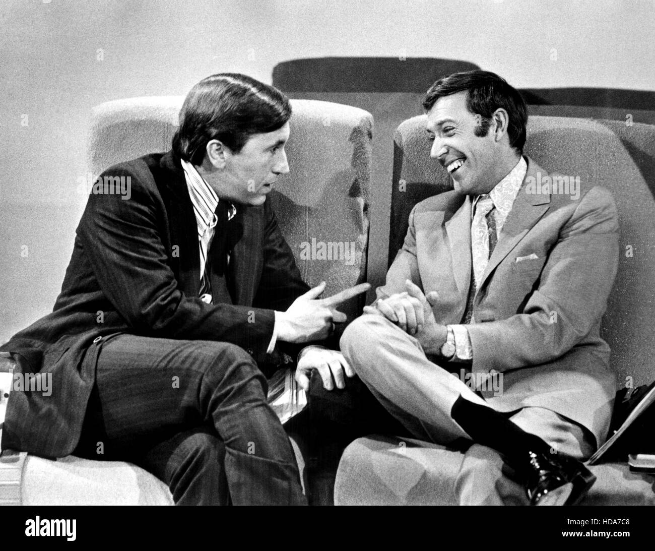 THE VAL DOONICAN SHOW, David Frost, Val Doonican, 1970-75 Stock Photo ...