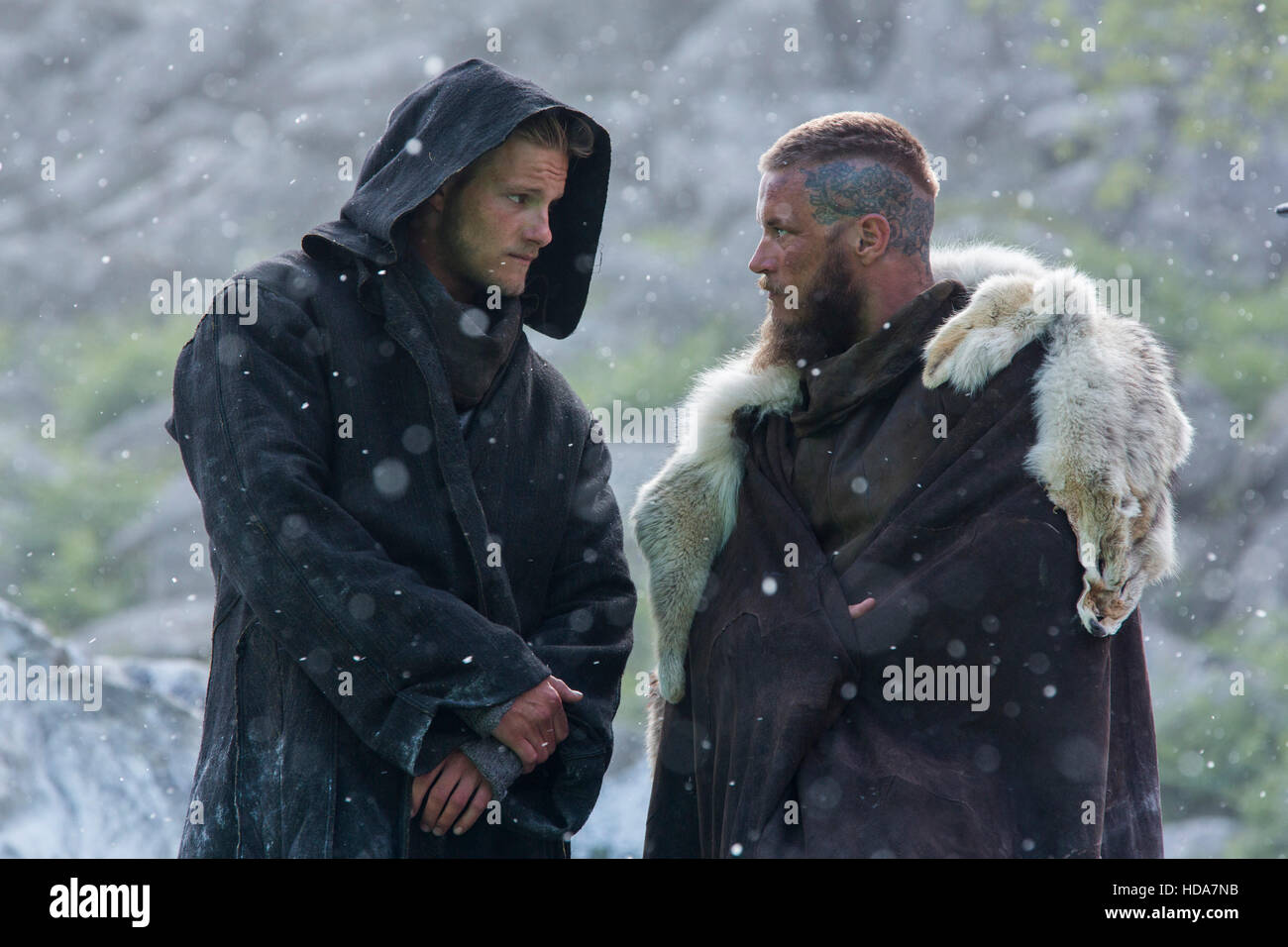 VIKINGS, l-r: Alexander Ludwig, Travis Fimmel in 'Mercenary' (Season 3 ...