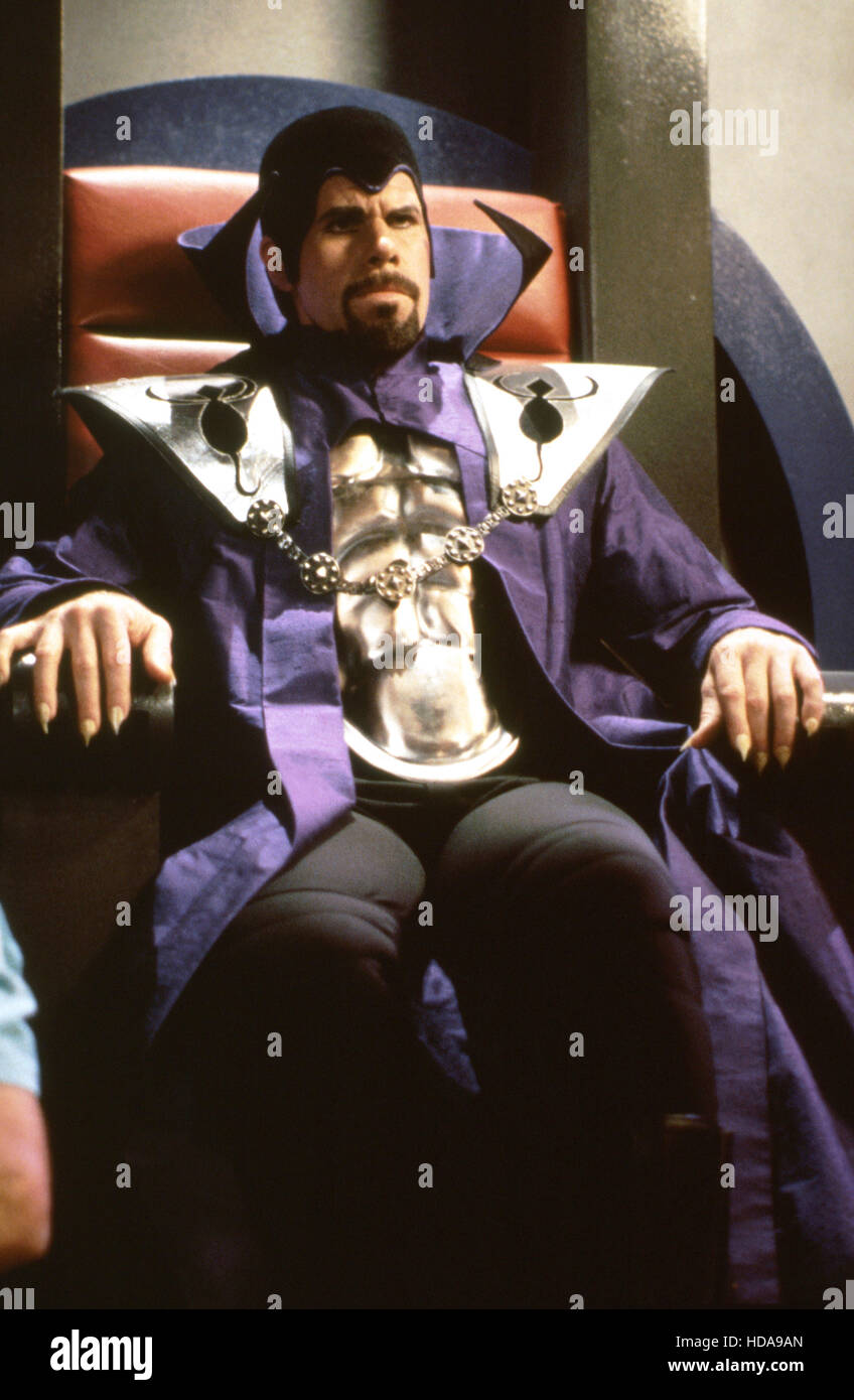 THE ADVENTURES OF CAPTAIN ZOOM IN OUTER SPACE, Ron Perlman, 1995. © MCA ...