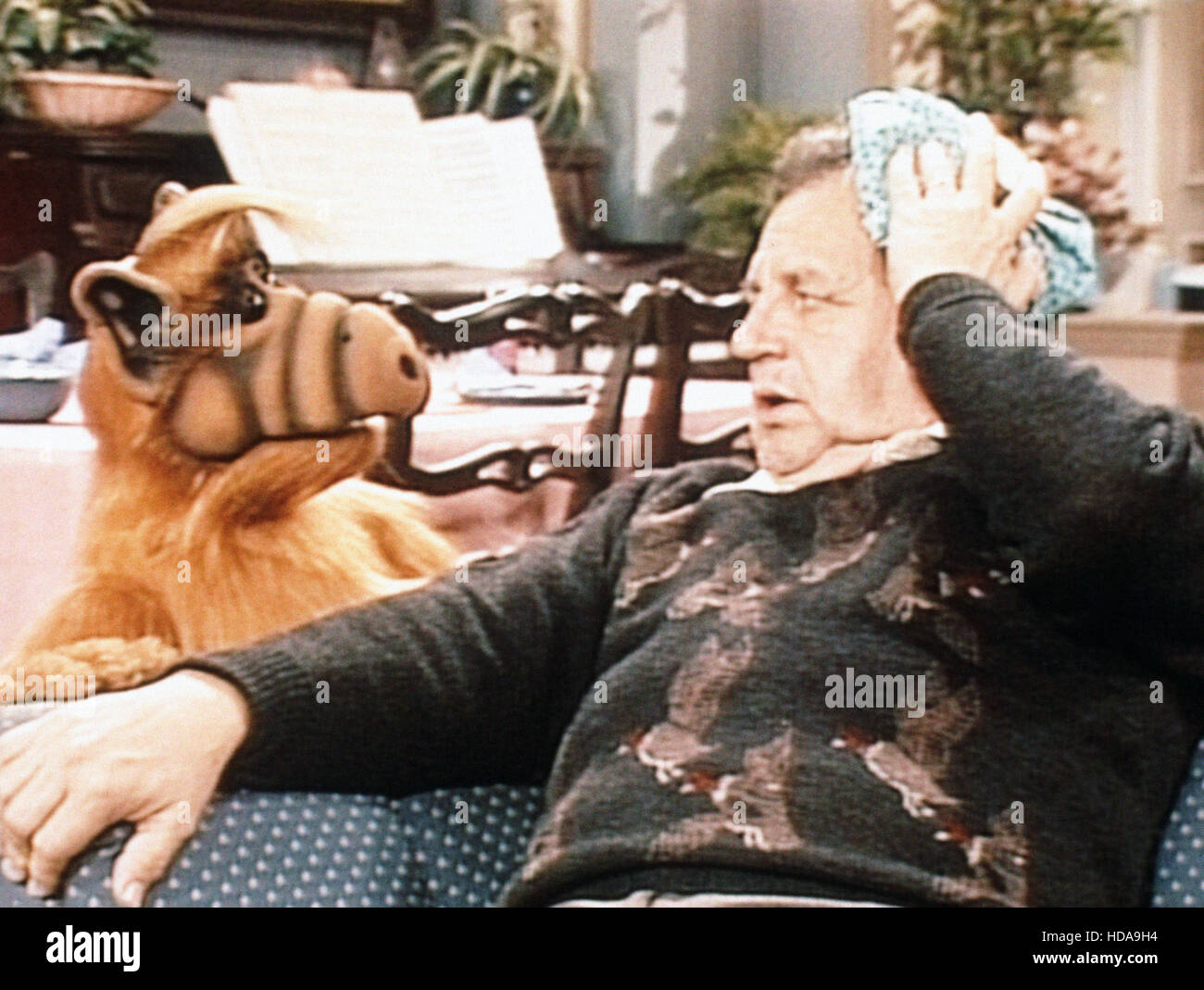 ALF, (from left): Alf, Paul Dooley, 1986-90. © Alien Productions ...