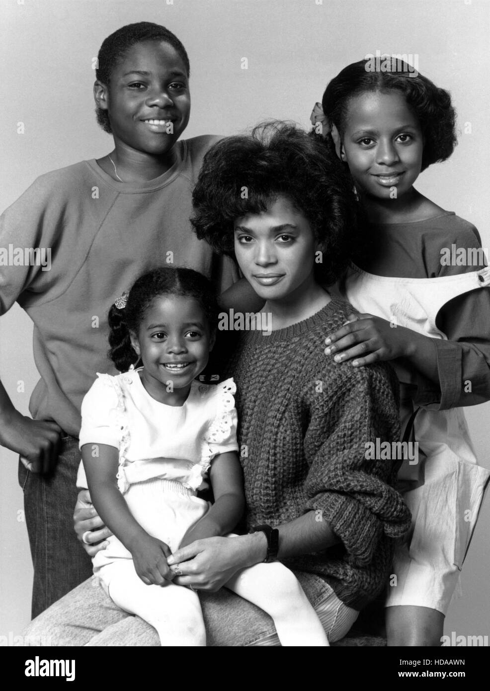COSBY SHOW, Malcolm-Jamal Warner, Tempestt Bledsoe, Lisa Bonet, Keshia ...