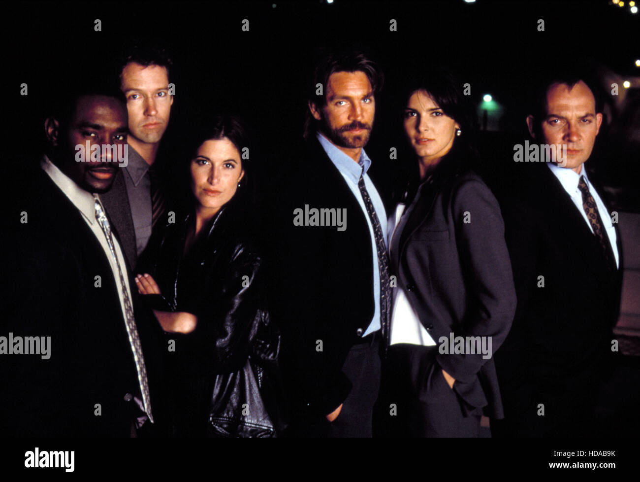 C-16: FBI, Morris Chestnut, D.B. Sweeney, Christine Tucci, Eric Roberts ...