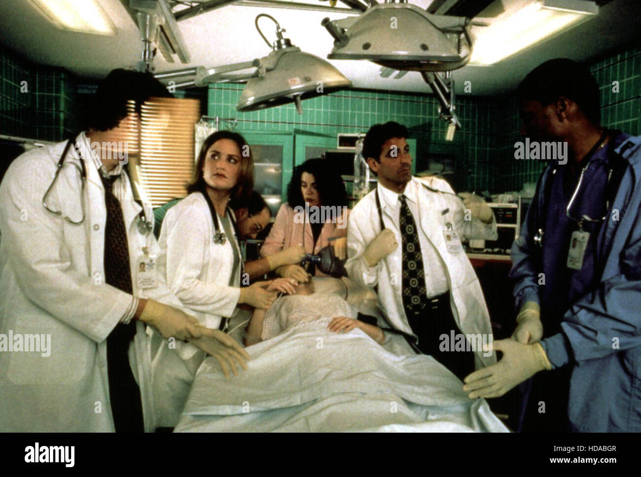 E.R., Noah Wyle, Sherry Stringfield, Anthony Edwards, Julianna ...
