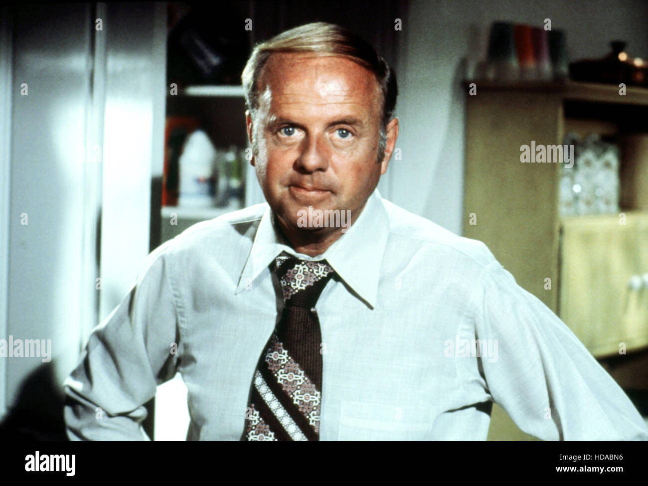EIGHT IS ENOUGH, Dick Van Patten, 1977-81 Stock Photo - Alamy