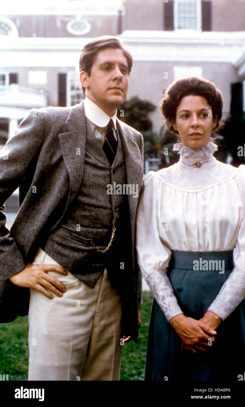 ELEANOR AND FRANKLIN, (from left): Edward Herrmann, Jane Alexander ...