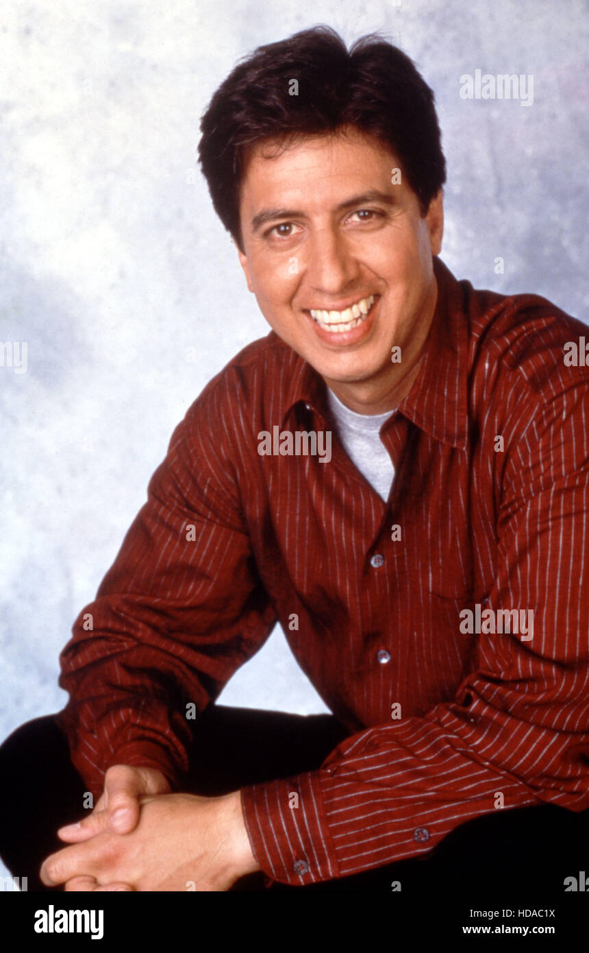 EVERYBODY LOVES RAYMOND, Ray Romano, 1996-2005. © CBS / Courtesy ...
