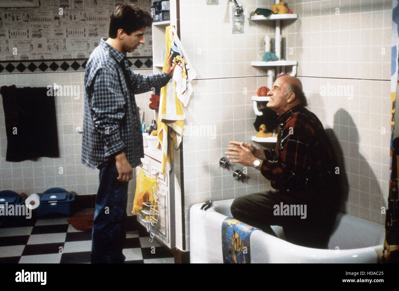 Peter boyle everybody loves raymond High Resolution Stock Photography ...