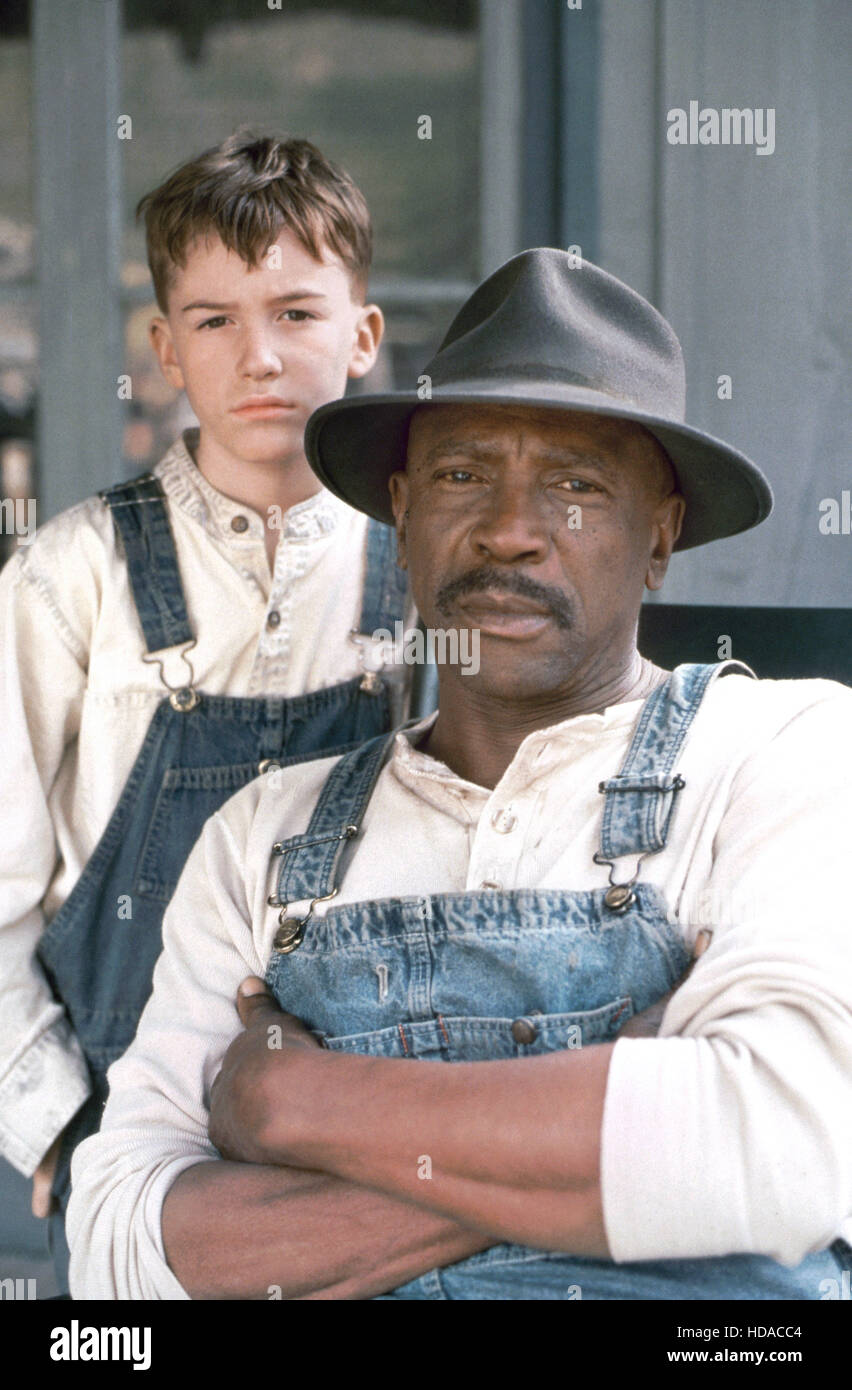 A FATHER FOR CHARLIE, (from left): Joseph Mazzello, Louis Gossett Jr ...