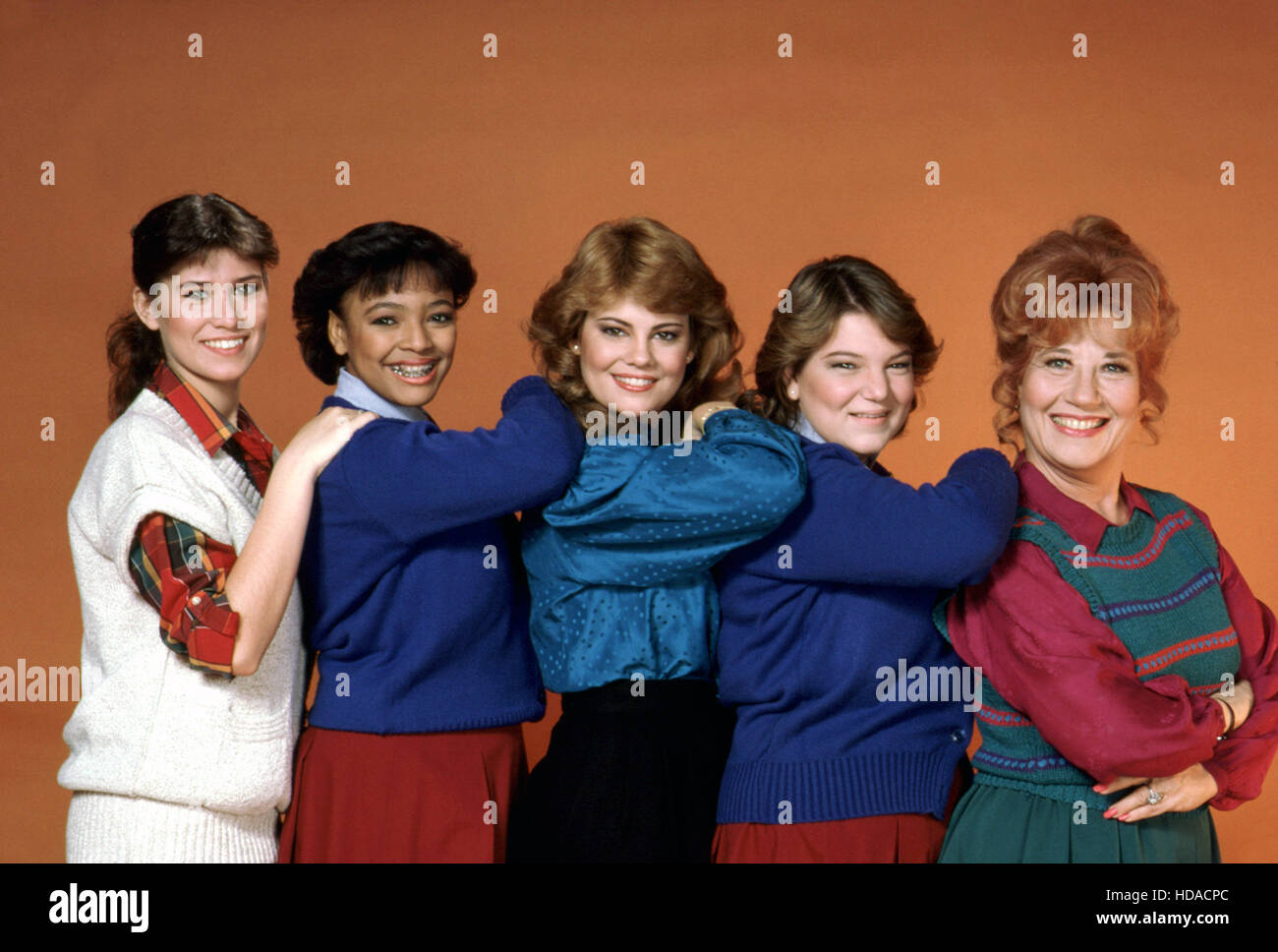 THE FACTS OF LIFE, Nancy McKeon, Kim Fields, Lisa Whelchel, Mindy Cohn ...