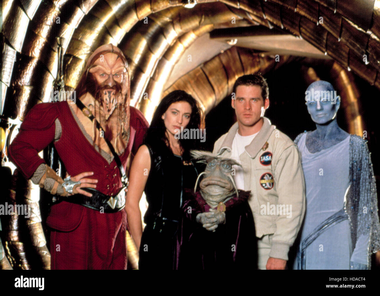 FARSCAPE, Anthony Simcoe, k, Dominar Rygel XVI, Ben Browder, Virginia ...