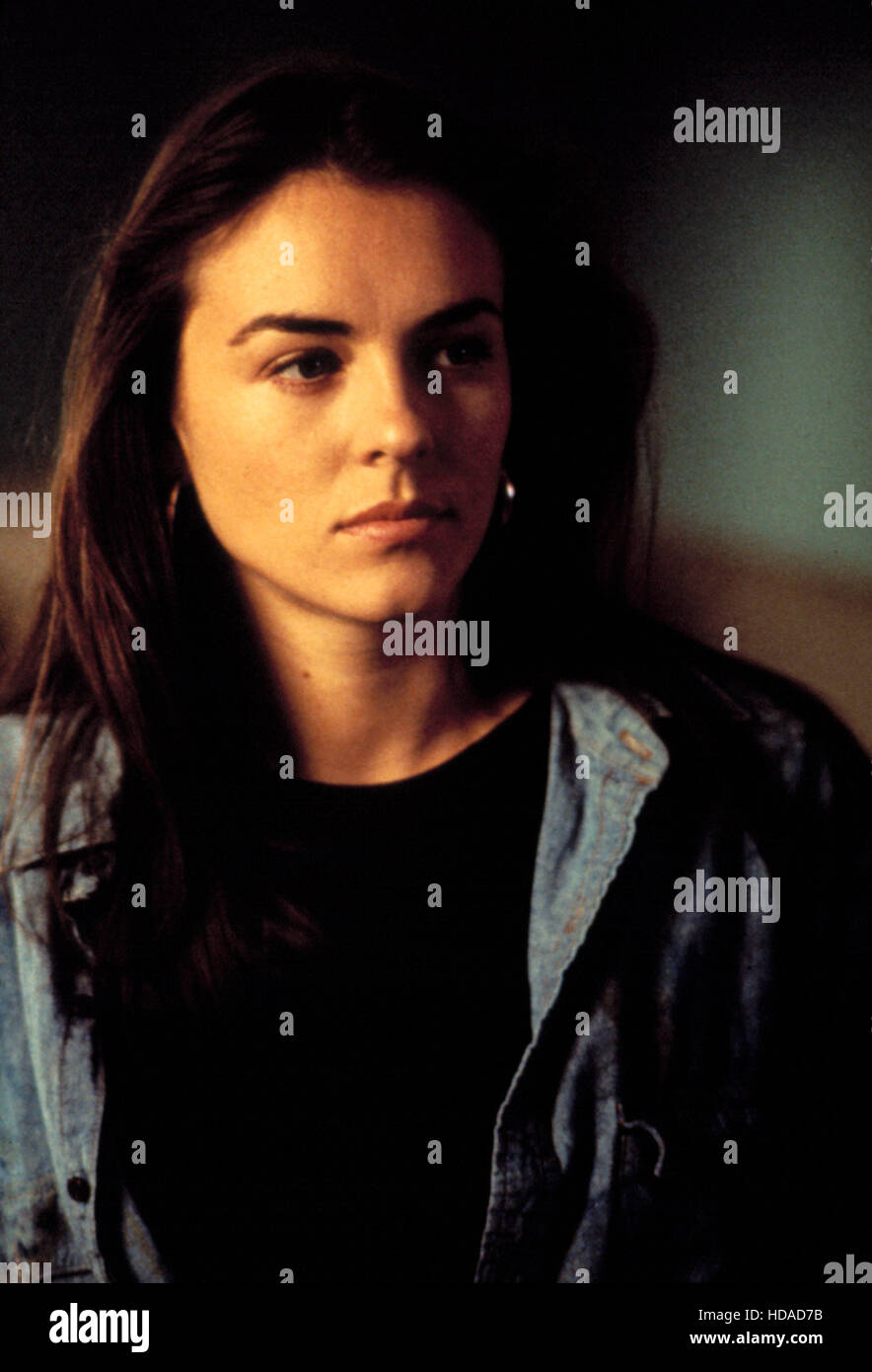 HARRISON: CRY OF THE CITY, Elizabeth Hurley, 1996. © UPN / Courtesy ...