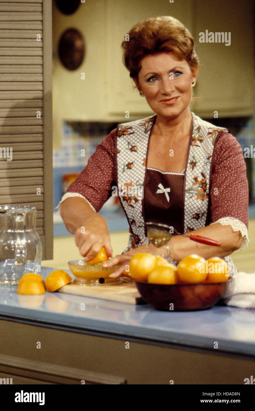 HAPPY DAYS, Marion Ross, Mrs. C and vitamin c, 1974-1984 Stock Photo ...