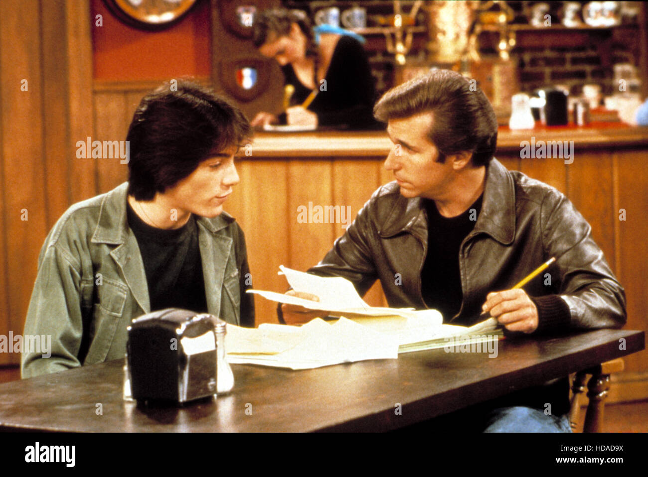 HAPPY DAYS, Scott Baio, Henry Winkler, 1974-1984 Stock Photo - Alamy