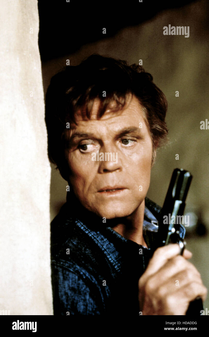 HAWAII FIVE-O, Jack Lord, 1968-80, © CBS / Courtesy: Everett Collection ...