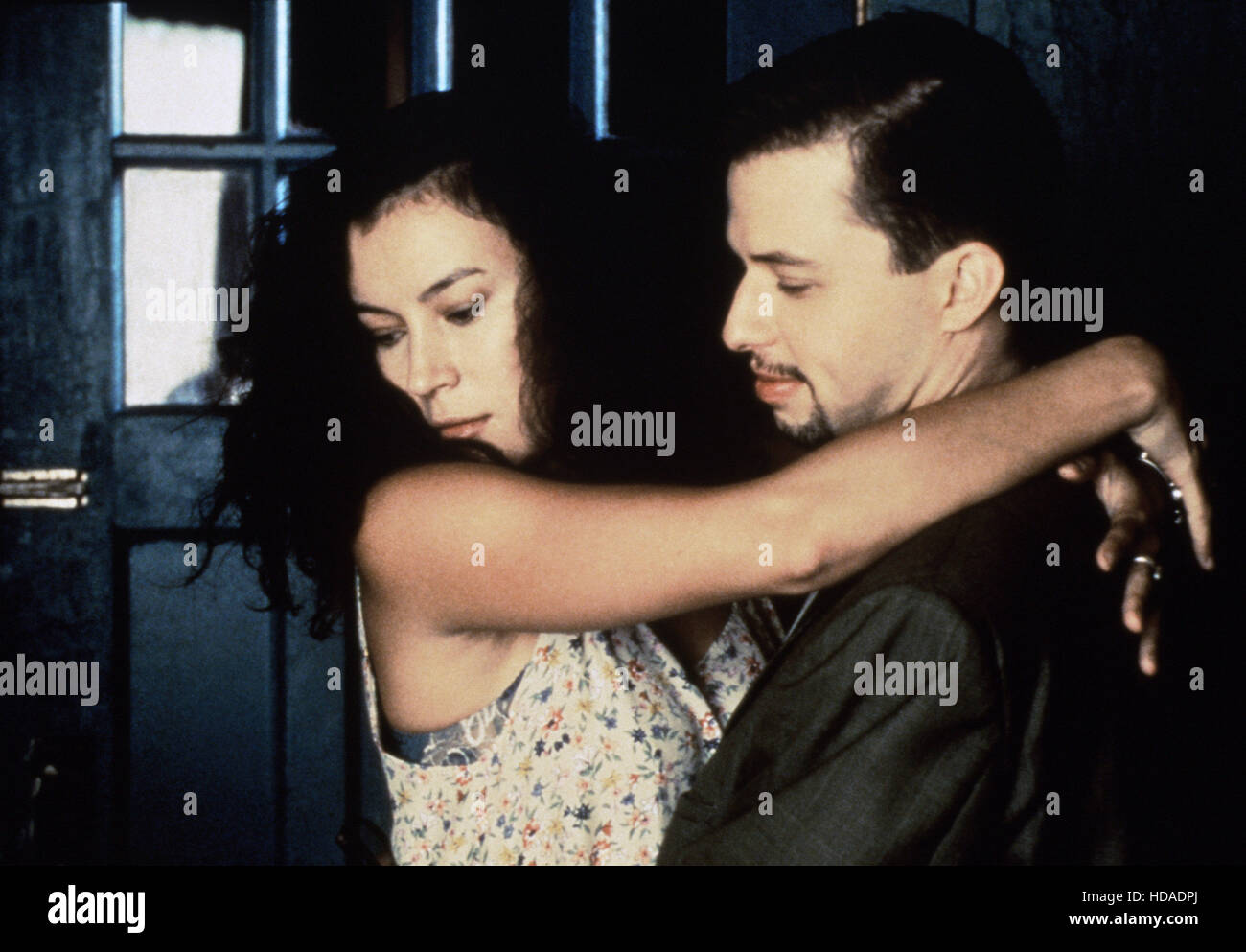 HEADS, from left: Jennifer Tilly, Jon Cryer, 1994, © Showtime Networks ...