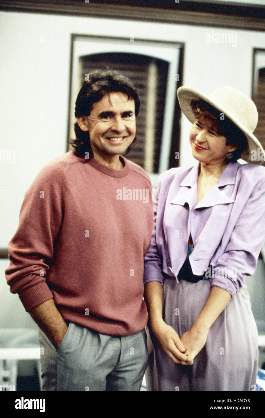 HERMAN'S HEAD, from left: Davy Jones, Yeardley Smith, 'The One Where ...