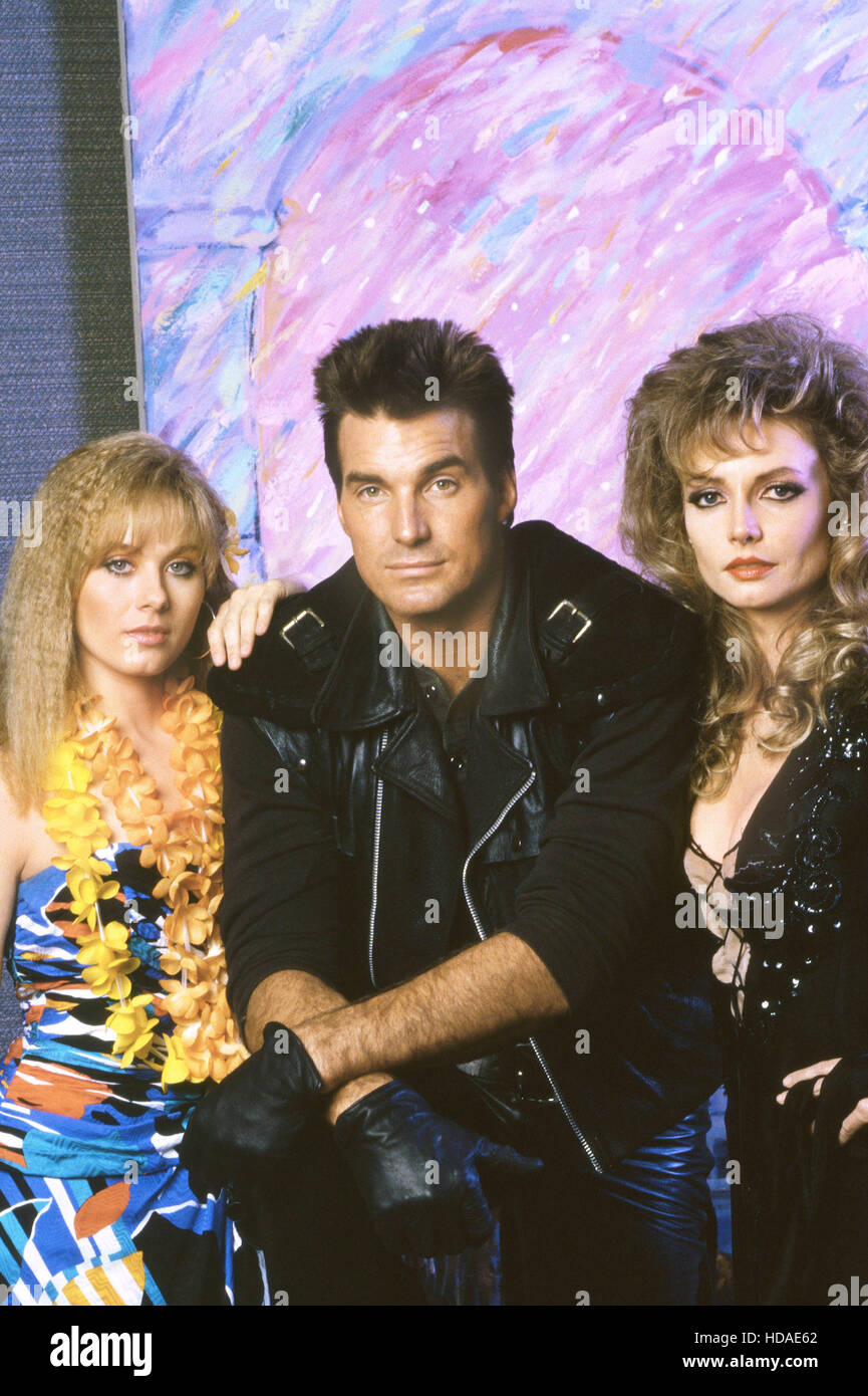 THE HIGHWAYMAN, Sam J. Jones (center), 1987-88. TM and Copyright © 20th ...