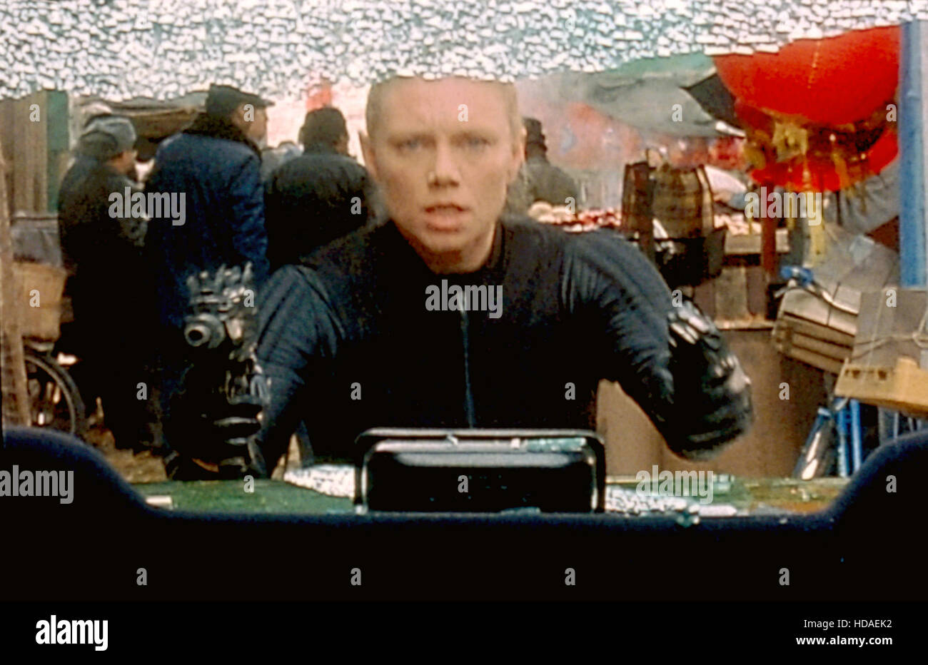 LA FEMME NIKITA, Peta Wilson, 1997-2001. ©Warner Bros./Courtesy Everett ...