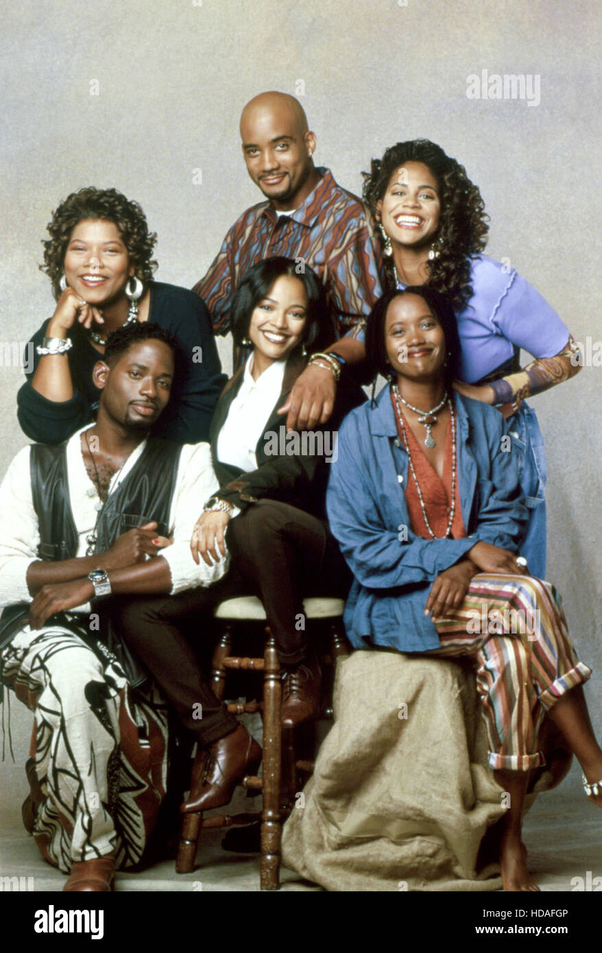 LIVING SINGLE, (back, l to r):Queen Latifah, John Henton, Kim Coles, (front): T.C. Carson, Kim ...