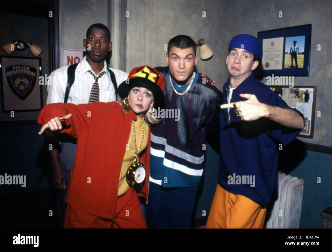 MAD TV, Orlando Jones, Nicole Sullivan, Brian Austin Green (guest host ...