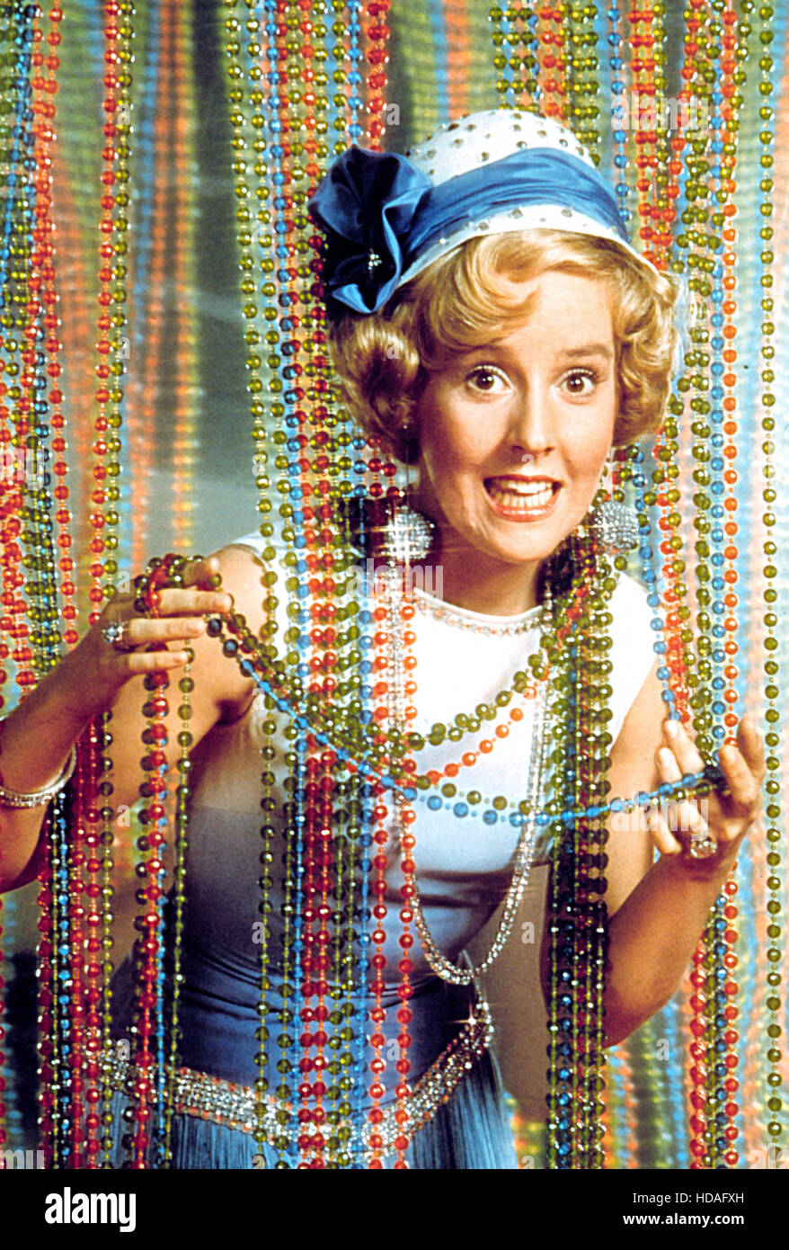 MARY TYLER MOORE SHOW, Georgia Engel, 1970-77 Stock Photo - Alamy