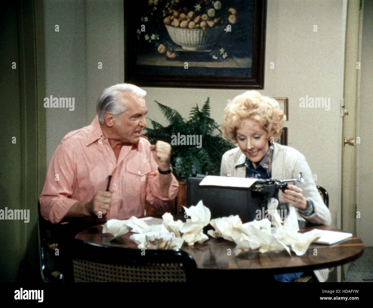 THE MARY TYLER MOORE SHOW (aka MARY TYLER MOORE), from left: Ted Knight ...