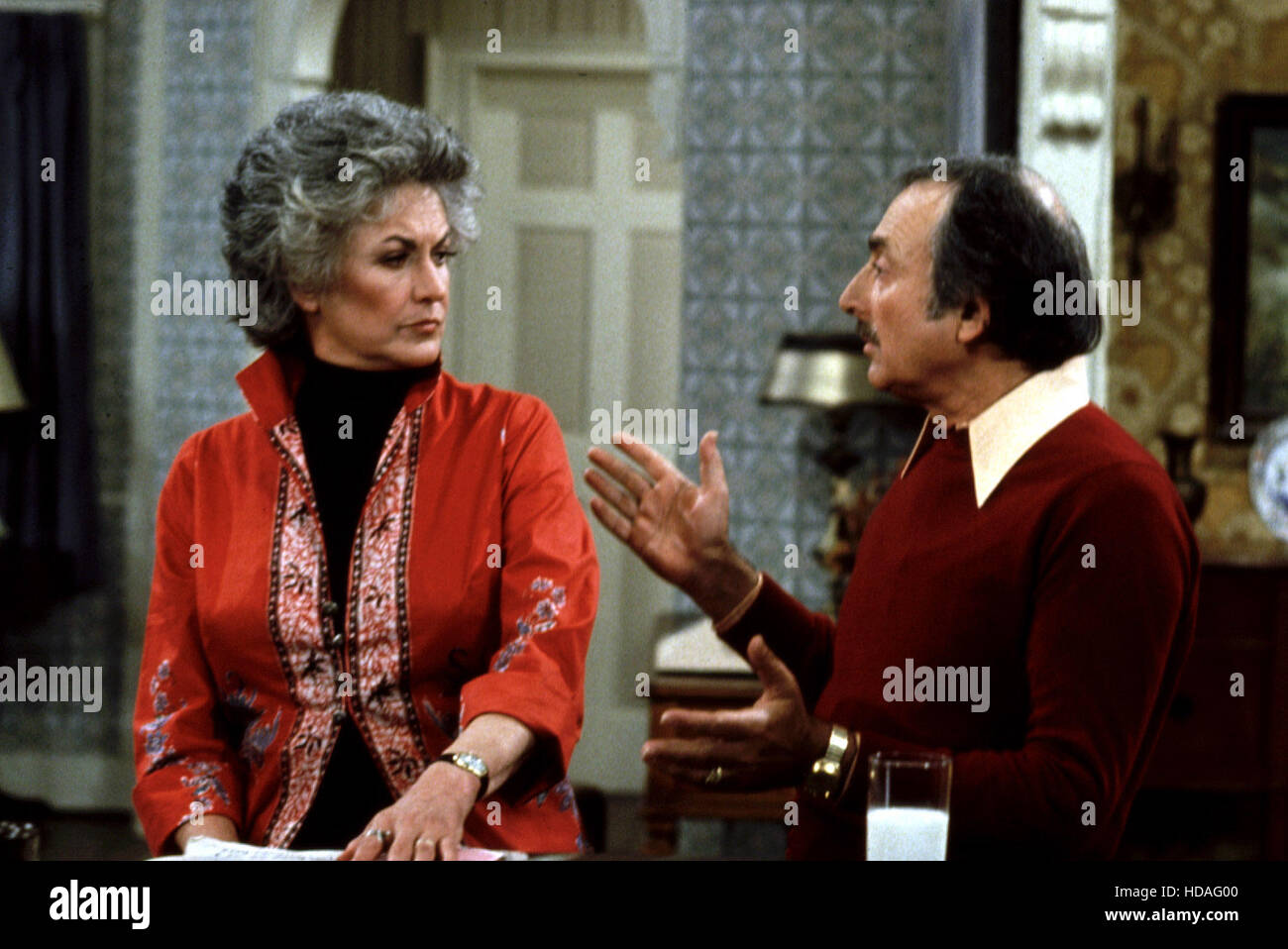 MAUDE, Bea Arthur, Bill Macy, 1972-1978 Stock Photo - Alamy