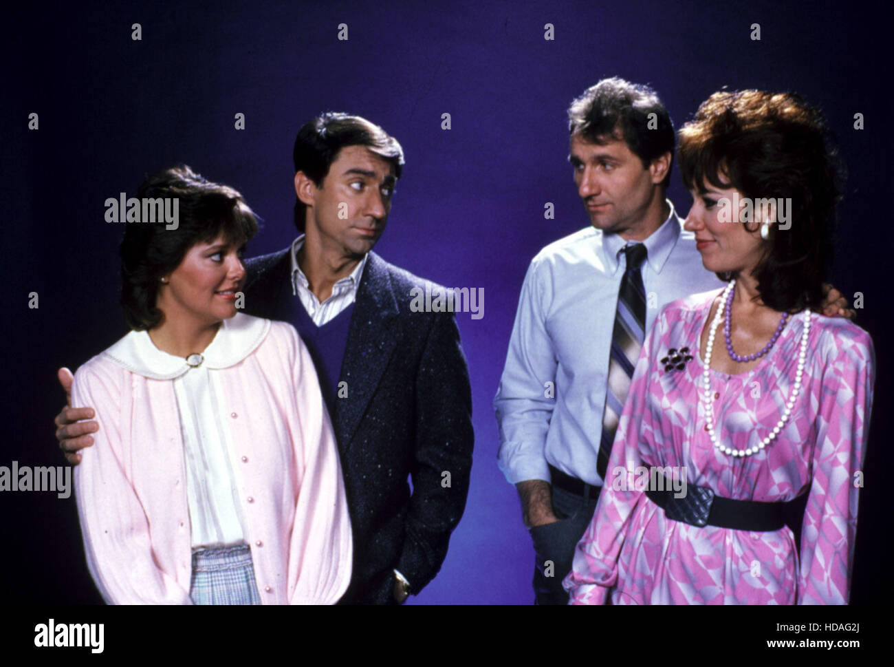 MARRIED...WITH CHILDREN, Amanda Bearse, David Garrison, Ed O'Neill ...