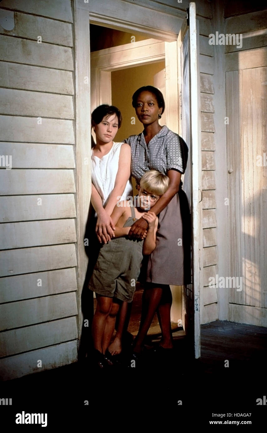 THE MEMBER OF THE WEDDING, Anna Paquin, Alfre Woodard, Corey Dunn, 1997 ...