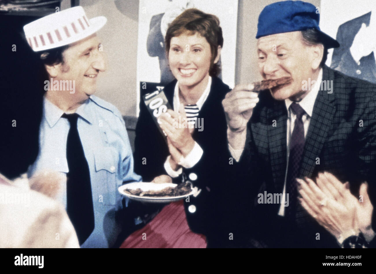 THE ODD COUPLE, (from left): Al Molinaro, Elinor Donahue, Jack Klugman ...