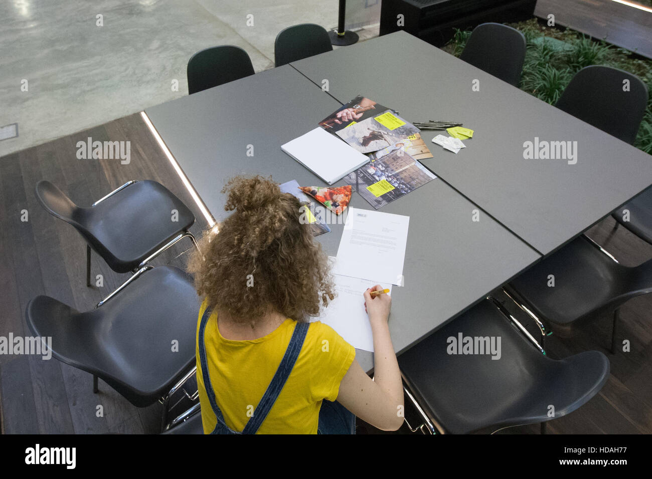 Letter writing campaign hi-res stock photography and images - Alamy