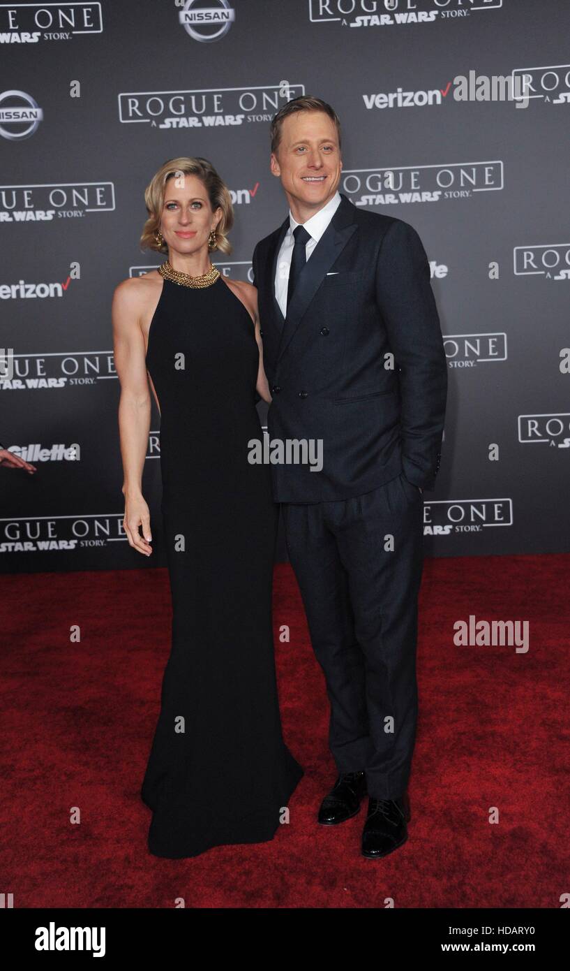 Los Angeles, CA, USA. 10th Dec, 2016. Alan Tudyk at arrivals for ROGUE ...