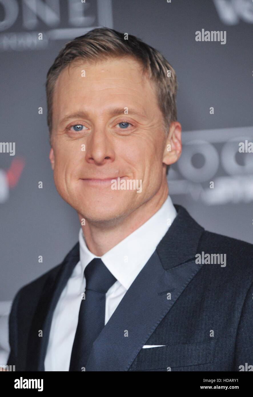 Alan tudyk rogue one premiere hi-res stock photography and images - Alamy