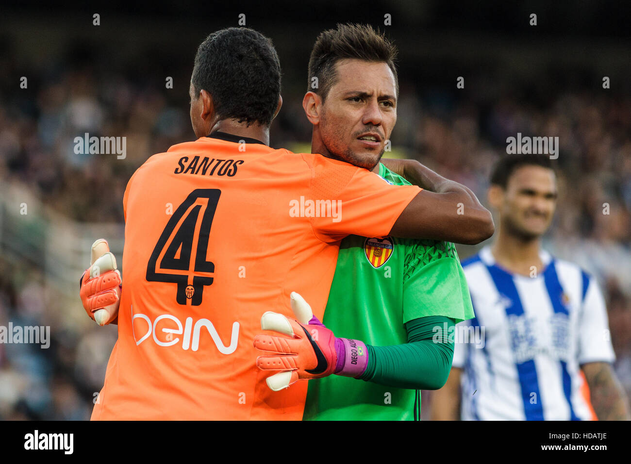 Valencia cf goalkeeper diego alves hi-res stock photography and images ...