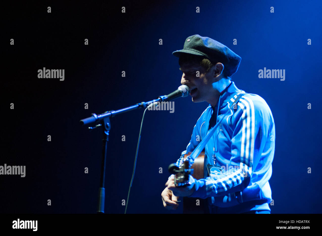 Gerry cinnamon performing live hi-res stock photography and images - Alamy