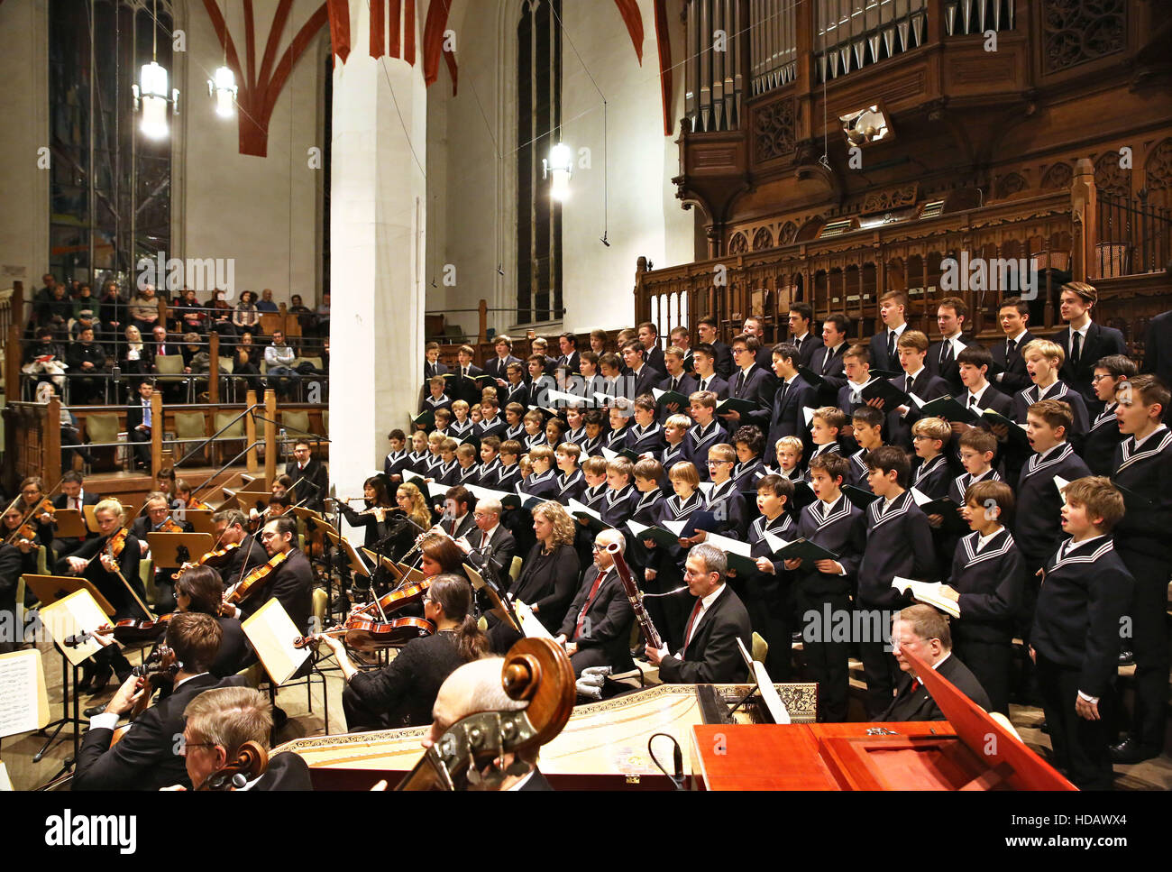 Oratorio performance hi-res stock photography and images - Alamy