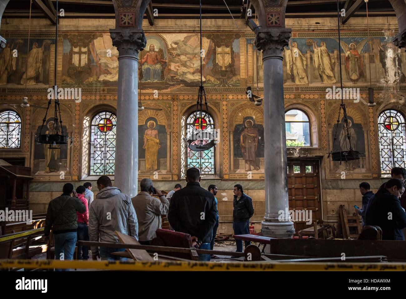 December 11, 2016 - Cairo, Egypt - Police and church officials survey ...