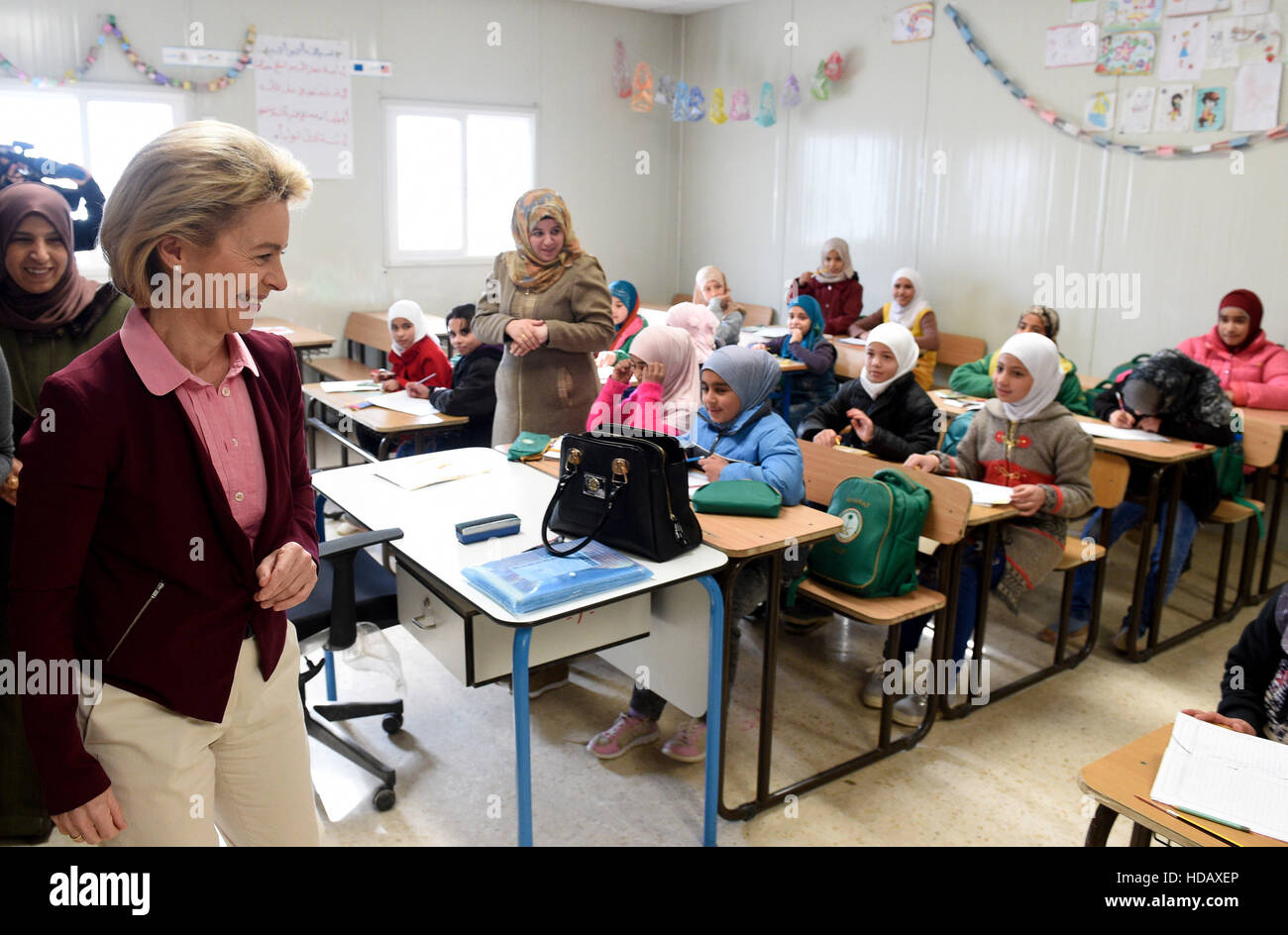 Zaatari classroom hi-res stock photography and images - Alamy