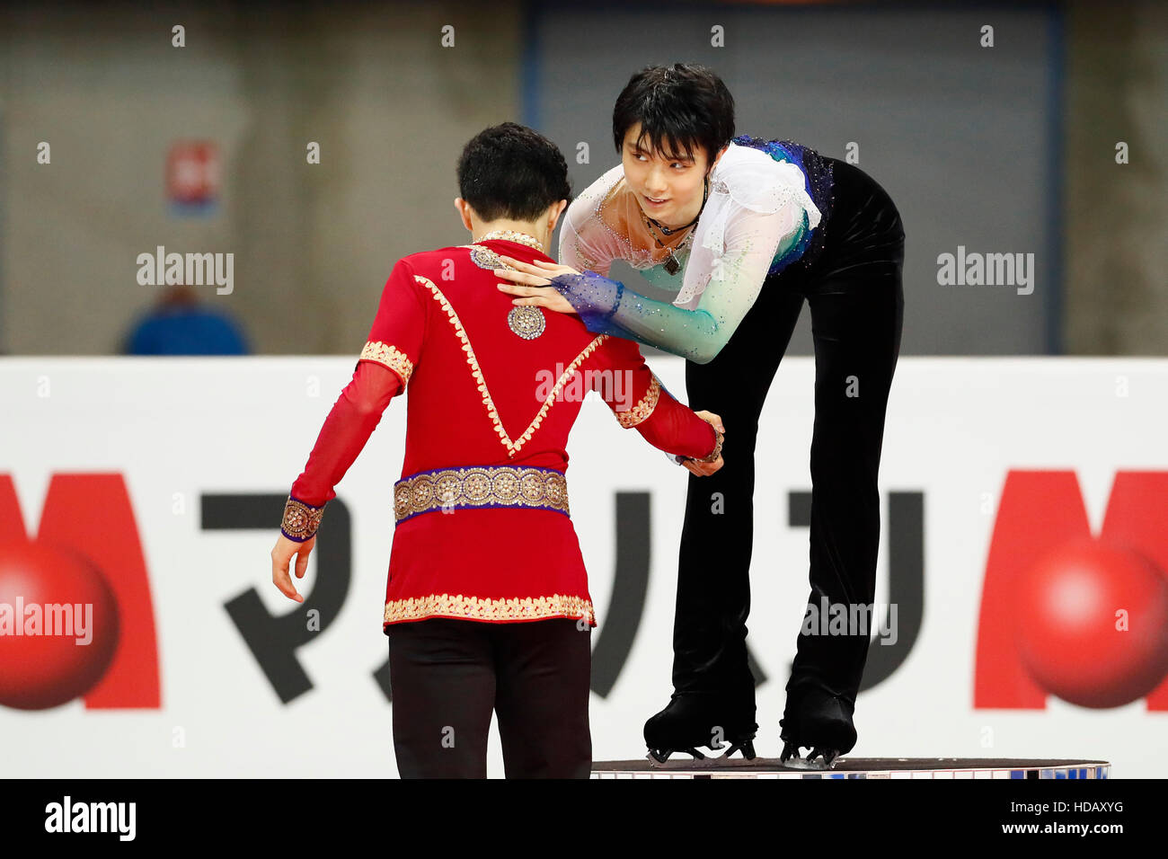 (L-R) Nathan Chen (USA), Yuzuru Hanyu (JPN), DECEMBER 10, 2016 - Figure ...