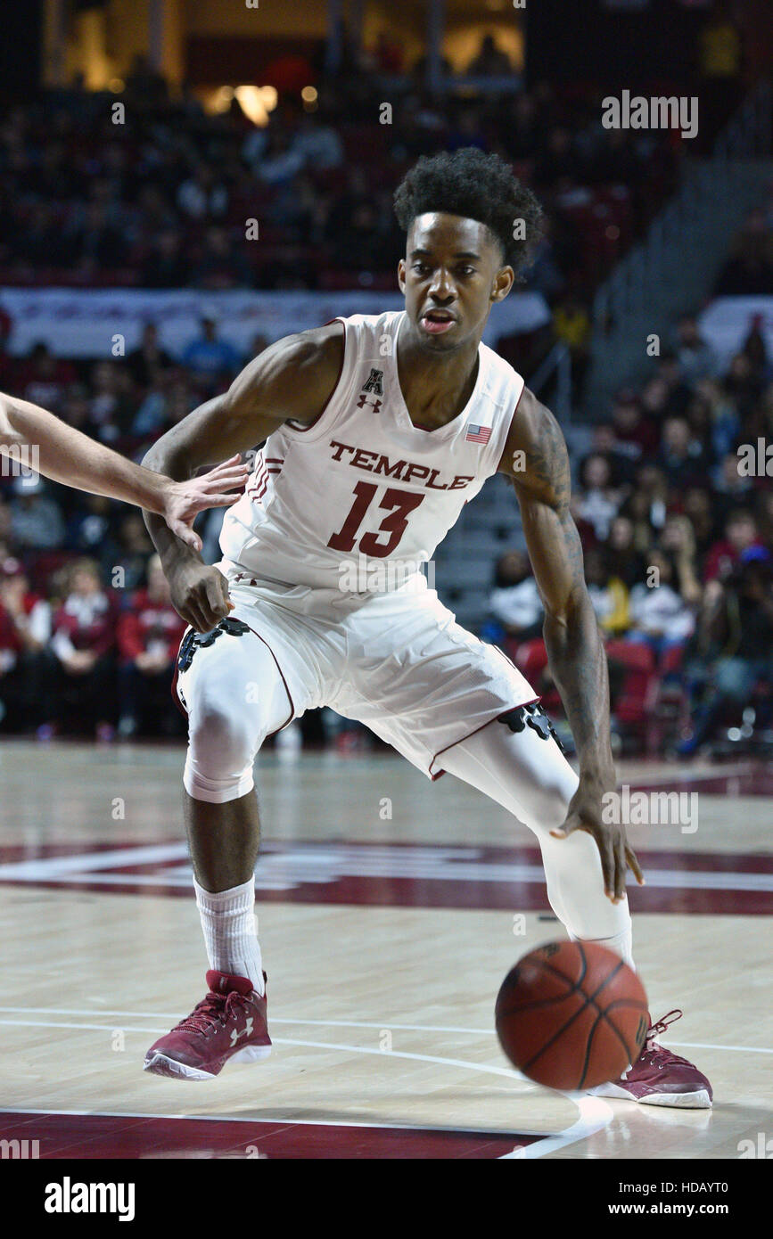 Philadelphia, Pennsylvania, USA. 7th Dec, 2016. Temple Owls guard ...