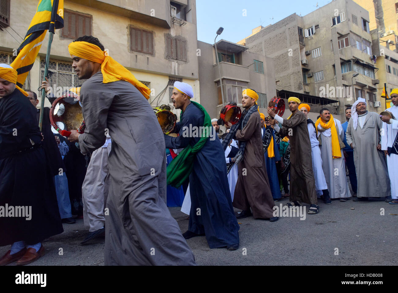 Cairo, Egypt. 11th Dec, 2016. Egyptian Sufi Muslims chant prayers while ...
