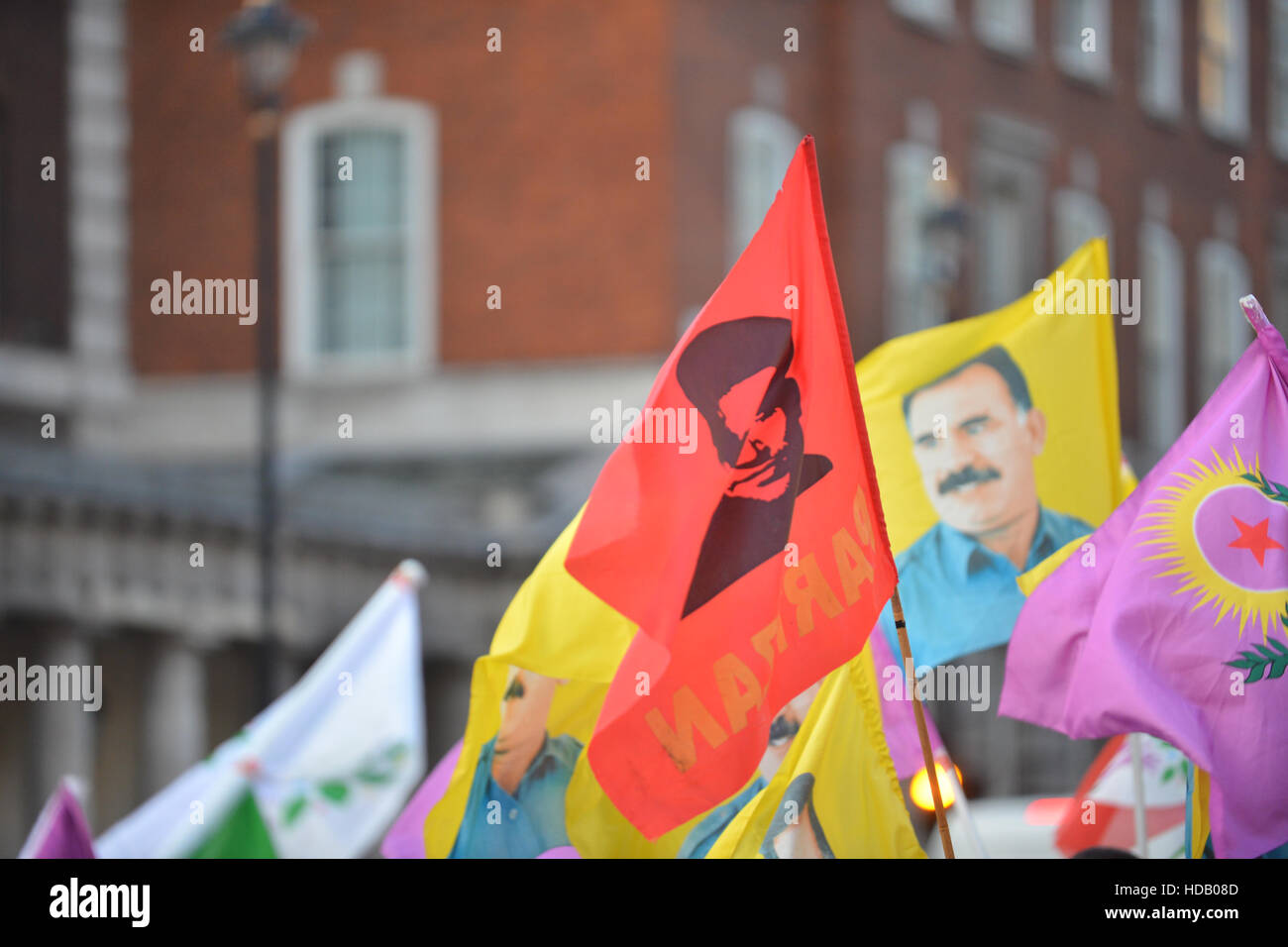 Kurdish people in uk hi-res stock photography and images - Alamy