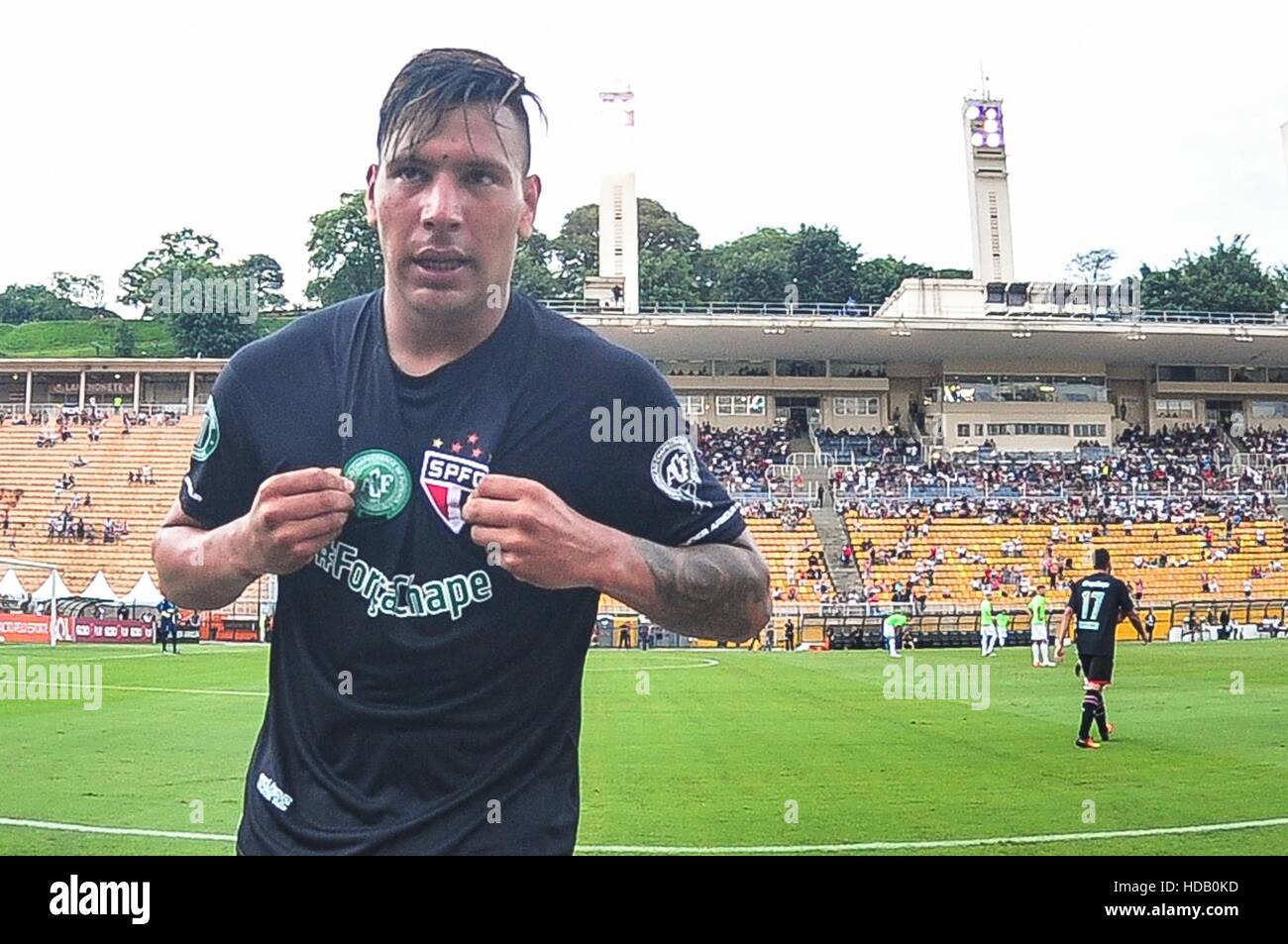 SÃO PAULO, SP - 11.12.2016: SPFC X SANTA CRUZ - Chavez São Paulo during ...