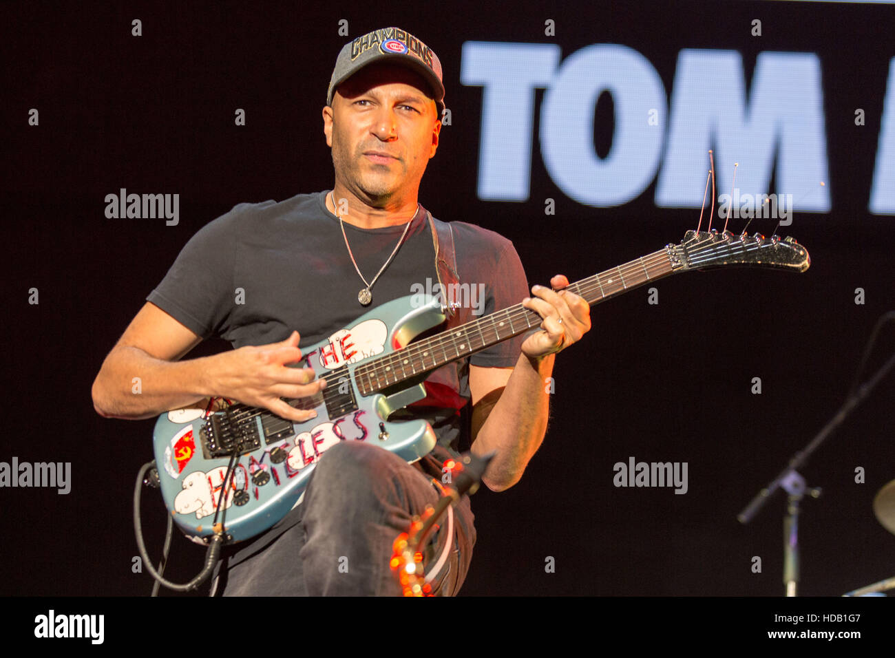 Tom morello singer hi-res stock photography and images - Alamy