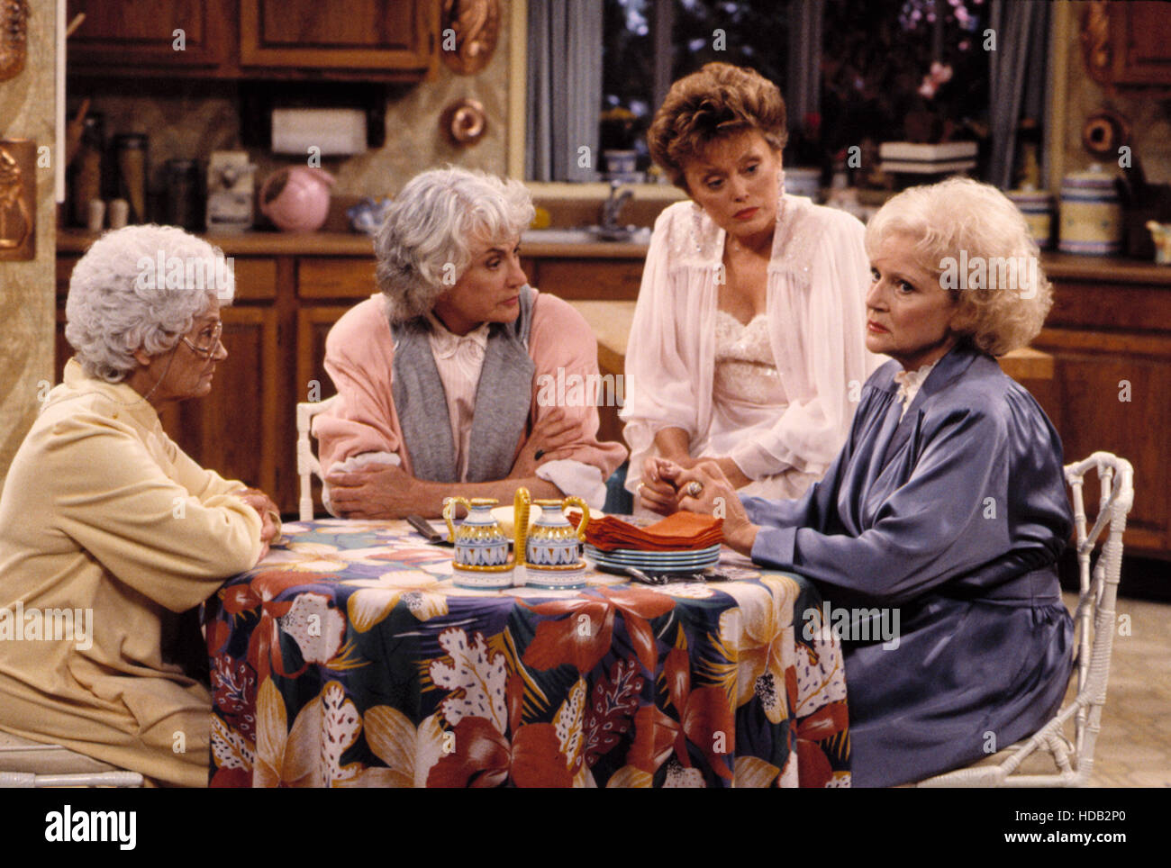 GOLDEN GIRLS, Estelle Getty, Bea Arthur, Rue McClanahan, Betty White ...