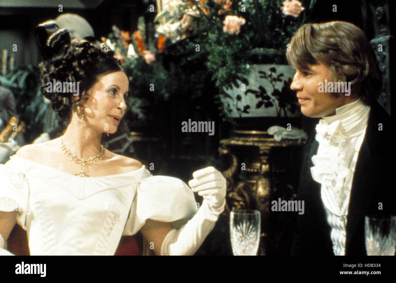 Sarah miles hi-res stock photography and images - Alamy