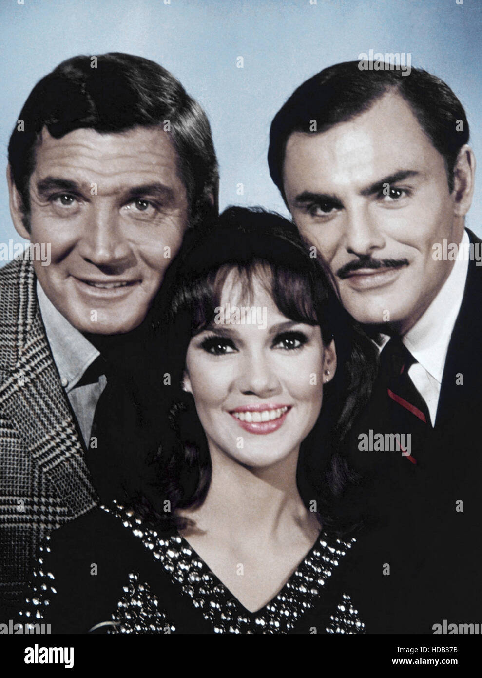 ISTANBUL EXPRESS, from left: Gene Barry, Mary Ann Mobley, John Saxon ...