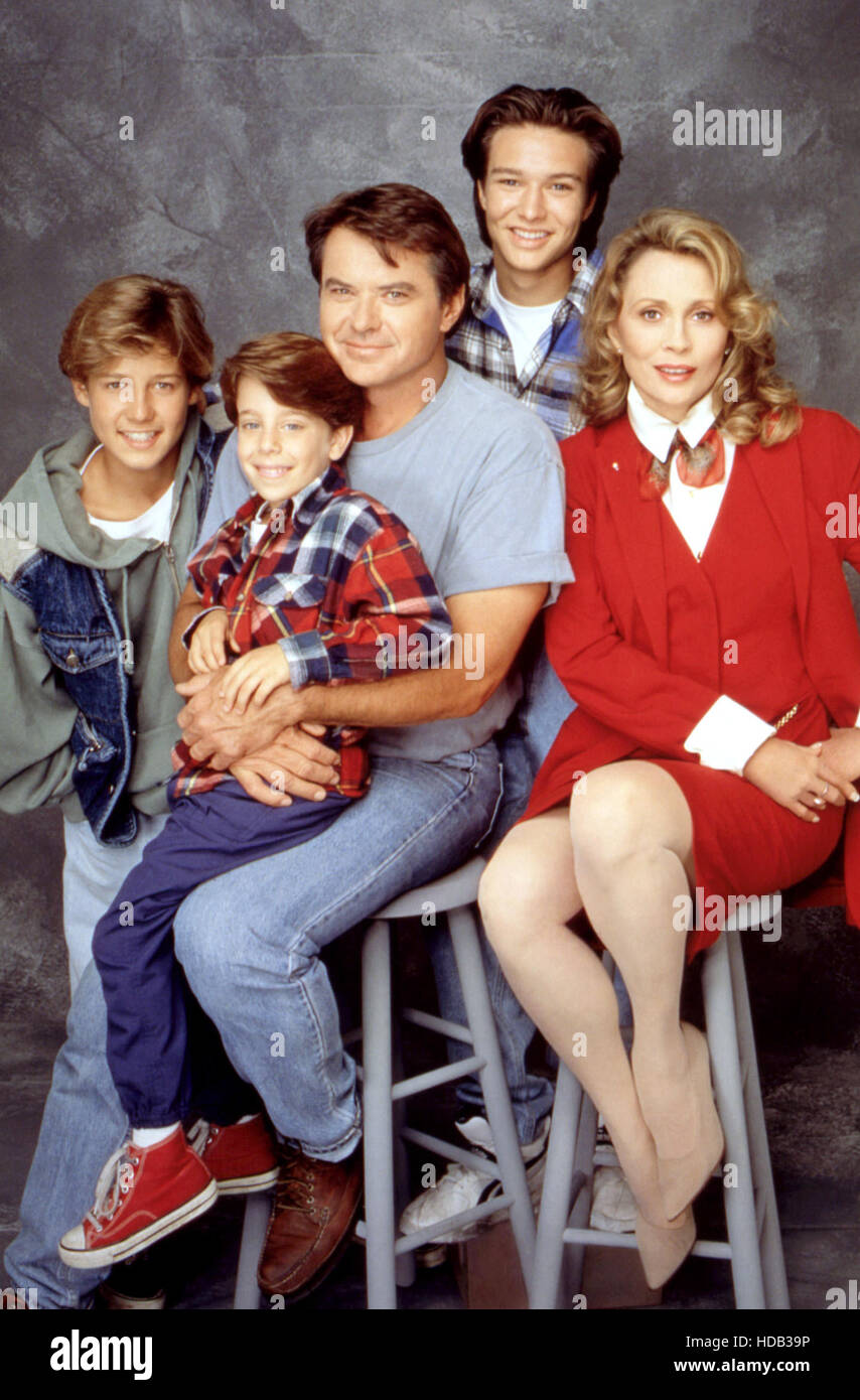 IT HAD TO BE YOU, Rob Estes, Justin Jon Ross, Robert Urich, Justin ...